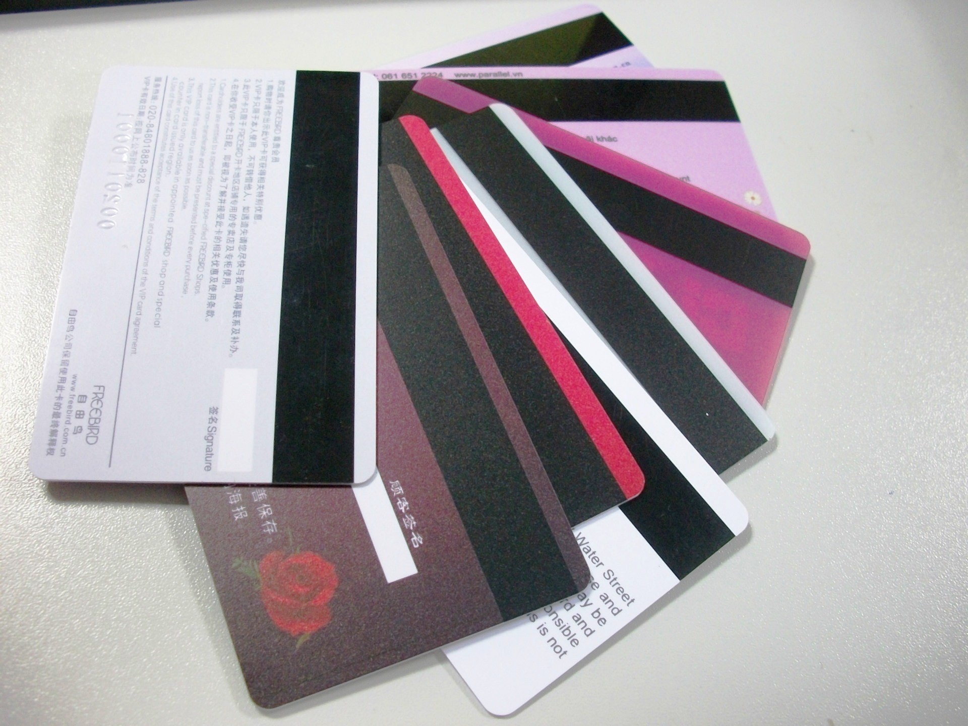 Rpvc ผิวเคลือบ 0.06 มม HICO / LOCO Strips บัตรฟิล์ม สายแม่เหล็กสําหรับ ...